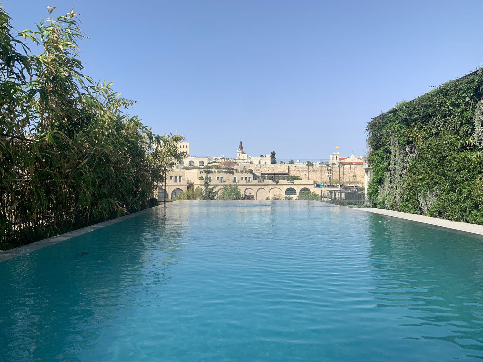 Stainless Steel Pools | Tesoro Pool and Spa